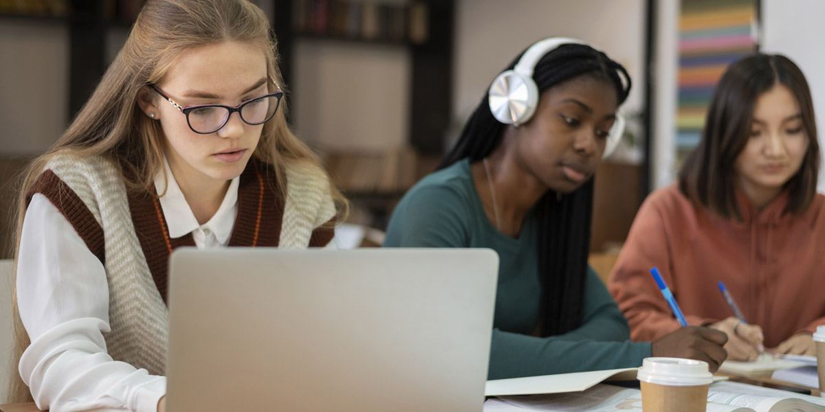 CoderZ Case Study. The Community Bots - CoderZ